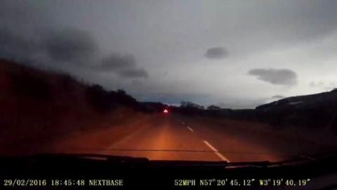 Meteor 'bright flash' seen in skies over Scotland - BBC News