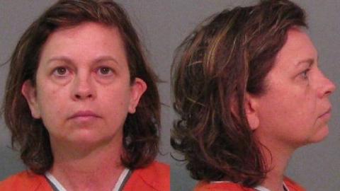 Oregon romance novelist charged in husband's murder - BBC News