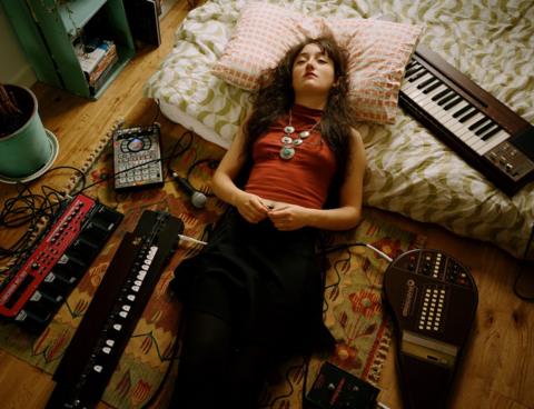 In search of young artists - BBC News