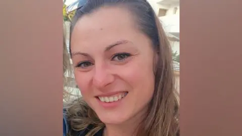 Victoria Taylor: Body found in search for missing mother