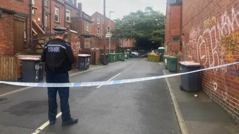 Headingley: Man held on suspicion of woman's murder