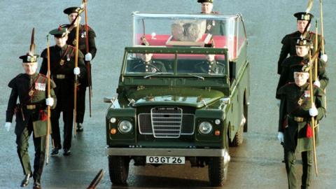 Stone of Destiny to return to Westminster Abbey for coronation - BBC News