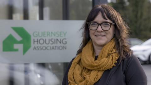 New Guernsey housing boss on challenges ahead - BBC News