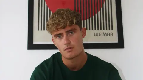 Project Icon: Essex singer Charlie Baker appears on BBC show