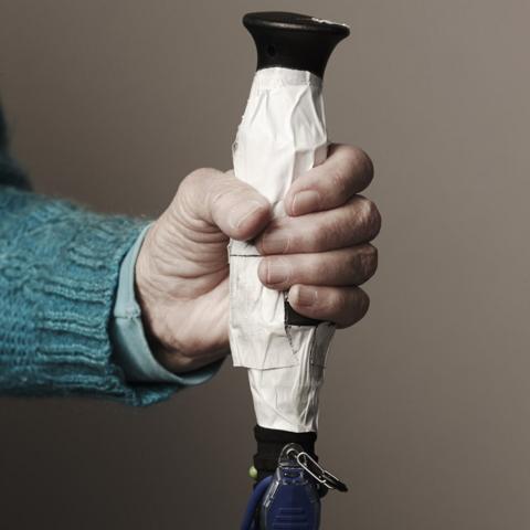 Silicon Valley's 91-year-old designer - BBC News