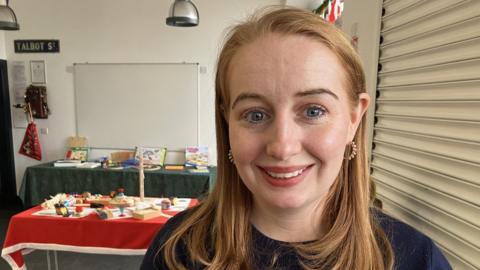 Christmas: Would old toys make it onto lists today? - BBC News