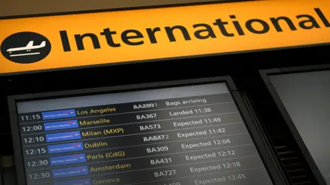 Coronavirus: Foreign Office repatriation help 'too slow'