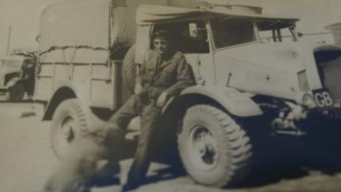 The Suez Emergency: The forgotten war of the conscript soldier - BBC News