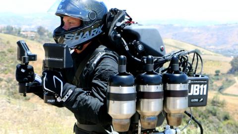 How a jetpack design helped create a flying motorbike - BBC News