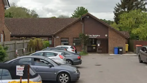 Dunstable GP surgery criticised over woman's opioid death