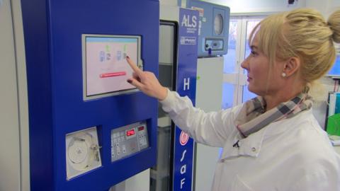 Blood vending machine 'a first' for NI - BBC News