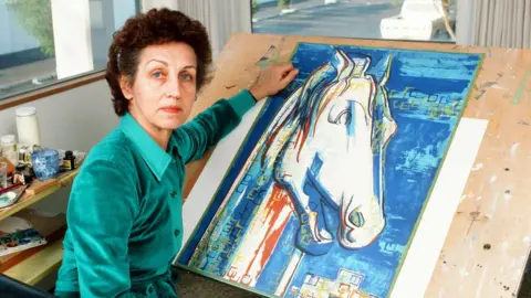Francoise Gilot: Artist, writer and Picasso's former lover, dies at 101