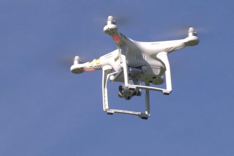 Flying a drone: How easy is it to fly one safely? - BBC News