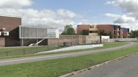 Plans to rebuild Swindon dentist with flats above approved - BBC News