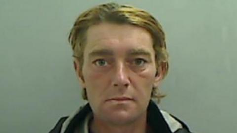 Middlesbrough murderer Dean Williams jailed in absence - BBC News