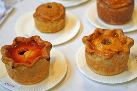 British Pie Awards: Meat pie triumphs despite rise of vegan bakes - BBC ...