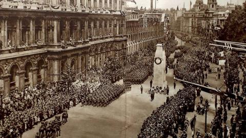 Remembrance: What is it and why is it important? - BBC Newsround