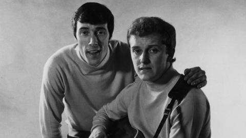 The Bristol duo who taught the world to sing - BBC News