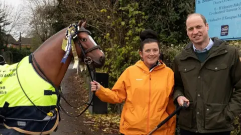 Newport's Emma Webb to trek to Birmingham with horse statue