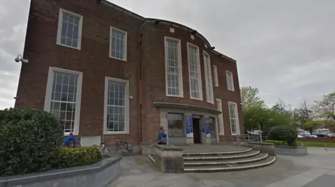 Cheshire West and Chester: Planned cuts to library opening hours