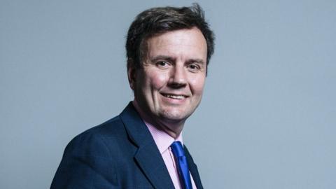 Solar power deal will lower social tenants' energy bills - BBC News