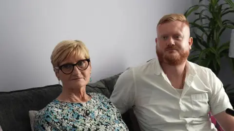 Bow crane collapse: Family angry over lack of answers three years on