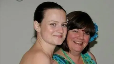 Woman takes on challenge after three relatives die of heart conditions