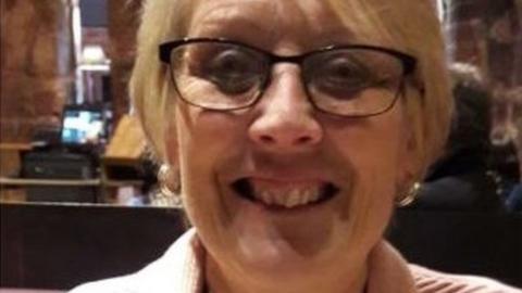 Sherry Moore admits killing neighbour in Hull - BBC News