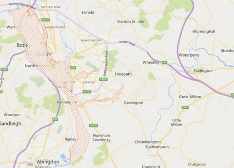 Oxford River Thames areas on flood alert as river levels rise - BBC News