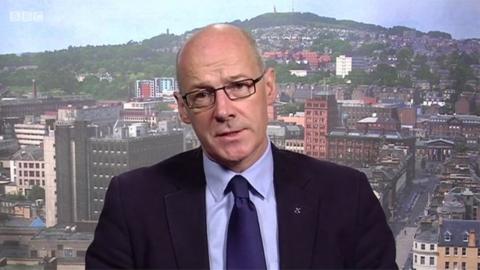 'Sweeping' new powers for Scottish head teachers - BBC News