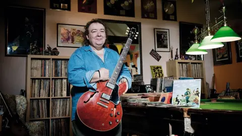 Whitesnake guitarist Bernie Marsden dies after illness, aged 72