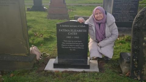 Fatima Cates: The forgotten woman who helped build British Islam - BBC News