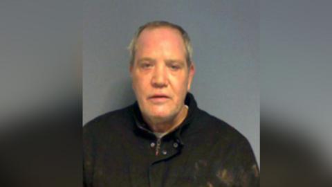 Murderer Carl Hyde arrested after absconding from Peterborough - BBC News