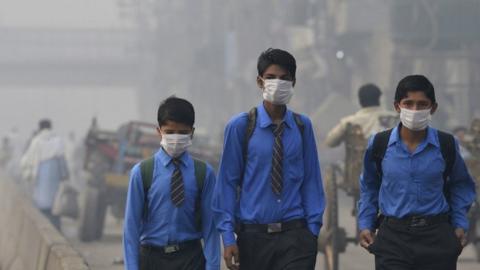 India pollution: Supreme Court says world 'laughing' at smog issues ...