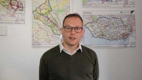 Sexism row over Gareth Bennett AM's 'buxom barmaids' video - BBC News