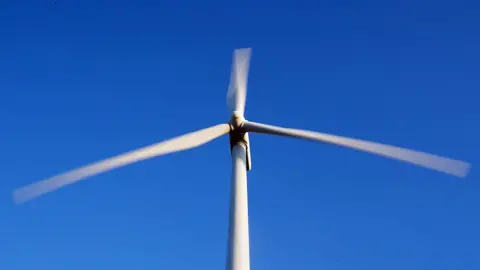 Dumfries and Galloway wind farm deal worth £104m agreed