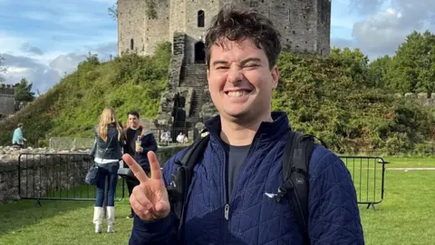 Why popular YouTubers are building their own sites