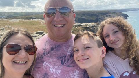 Mistley rugby player ends up in hospital due to dog poo - BBC News