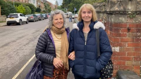 Richard Scatchard: Fears wanted sex offender is being harboured, police ...