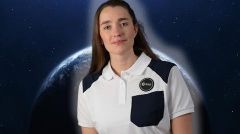 Space: UK's new astronaut Rosemary Coogan begins training - BBC Newsround