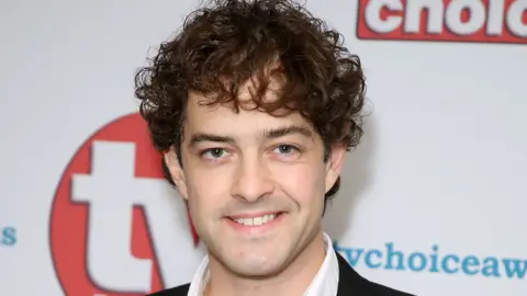 Lee Mead: TV and West End star says hair transplant is 'personal'