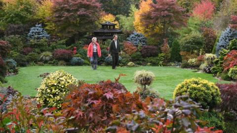 Welcome to 'Britain's best back garden' - BBC News