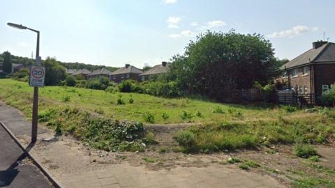 Rotherham: New day centre and homes proposed in £8.3m scheme - BBC News