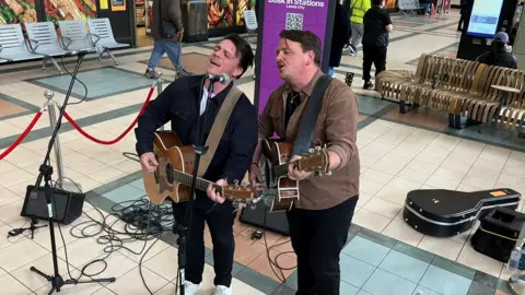 Leeds railway station set to host busker performances
