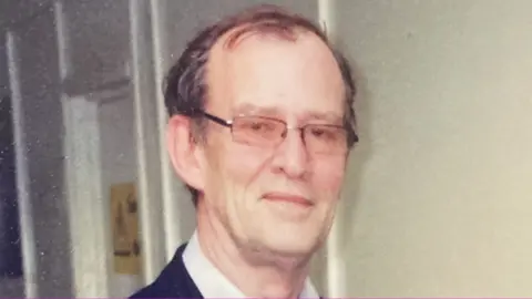 Bridport man bled to death after eight-hour ambulance wait