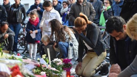 Paris attacks: Impact on border and refugee policy - BBC News