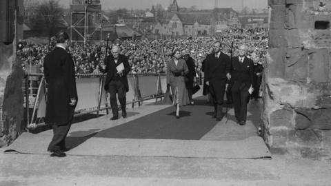 Hundreds more photos saved from tip to be added to Coventry archive ...