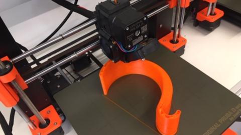 Coronavirus: The new inventions inspired by a pandemic - BBC News