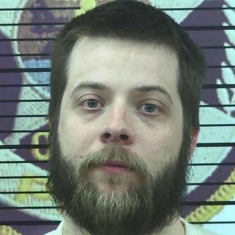 Couple's before and after photos of beating meth addiction - BBC News