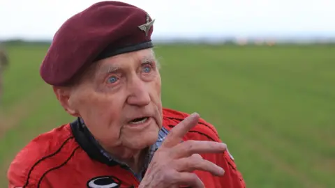 Scottish D-Day veteran dies at the age of 96